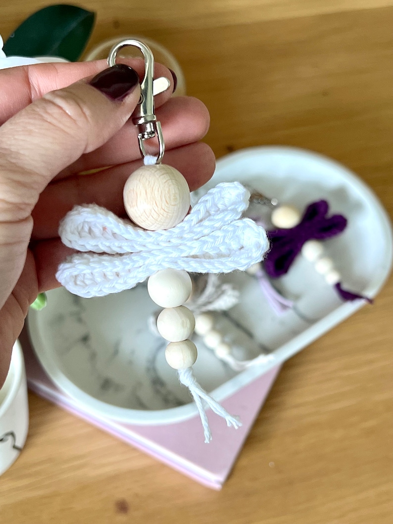 Dragonfly Keychain Crochet Pattern: Beginner-friendly DIY (PDF Pattern ...