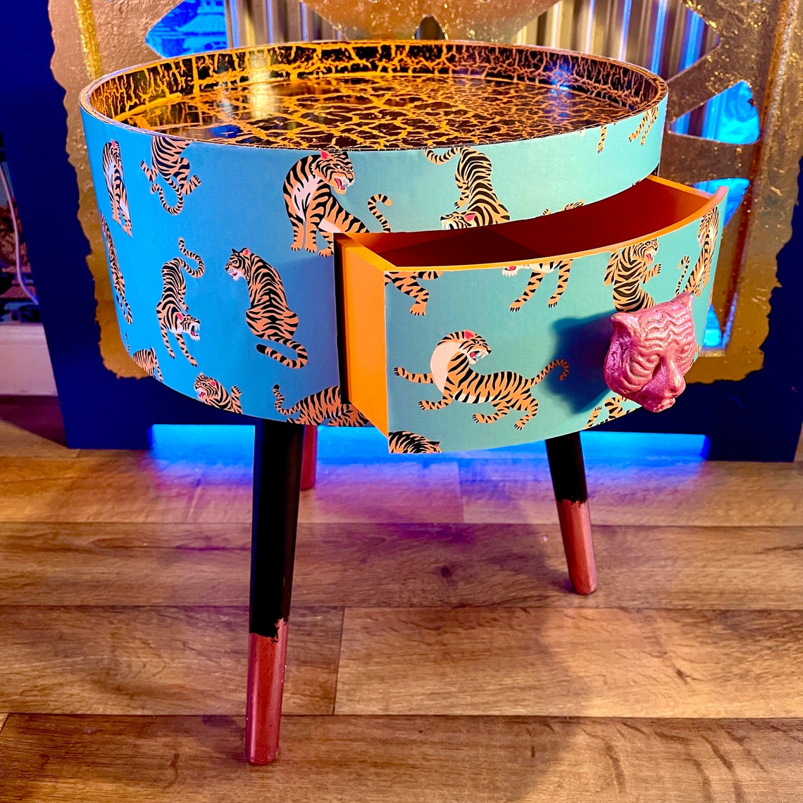 Light Blue and Orange Circular Tiger Table With Pink Handle . - Etsy