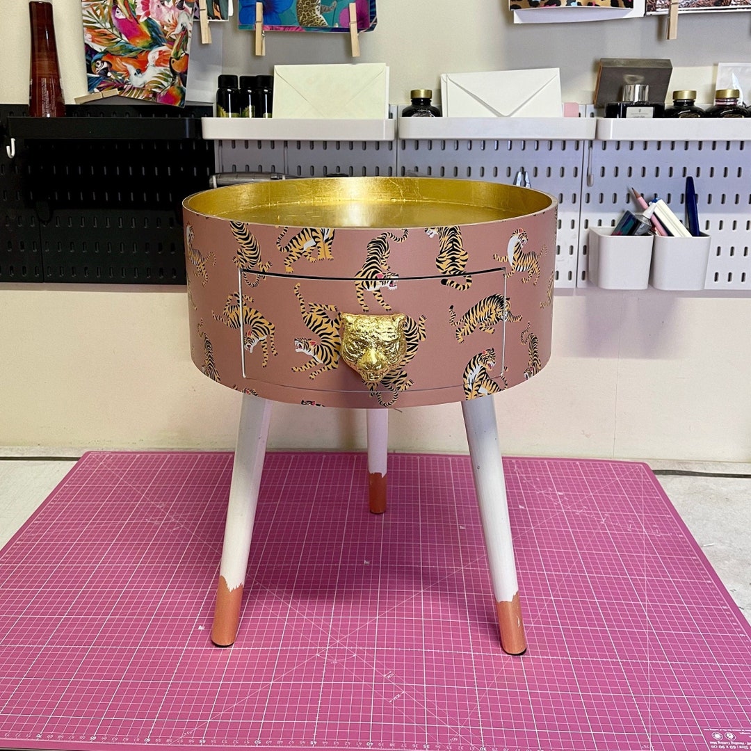 Neutral Tan Tiger Round Bedside Table . Coffee Coloured and White ...