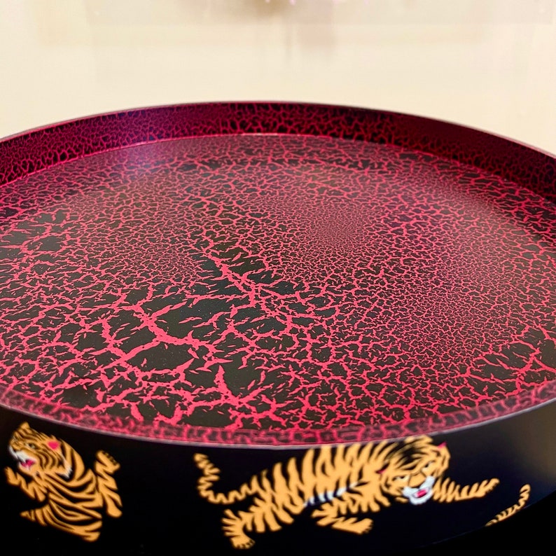Round Bedside Table , Black and Red Nightstand With Tiger Design ...