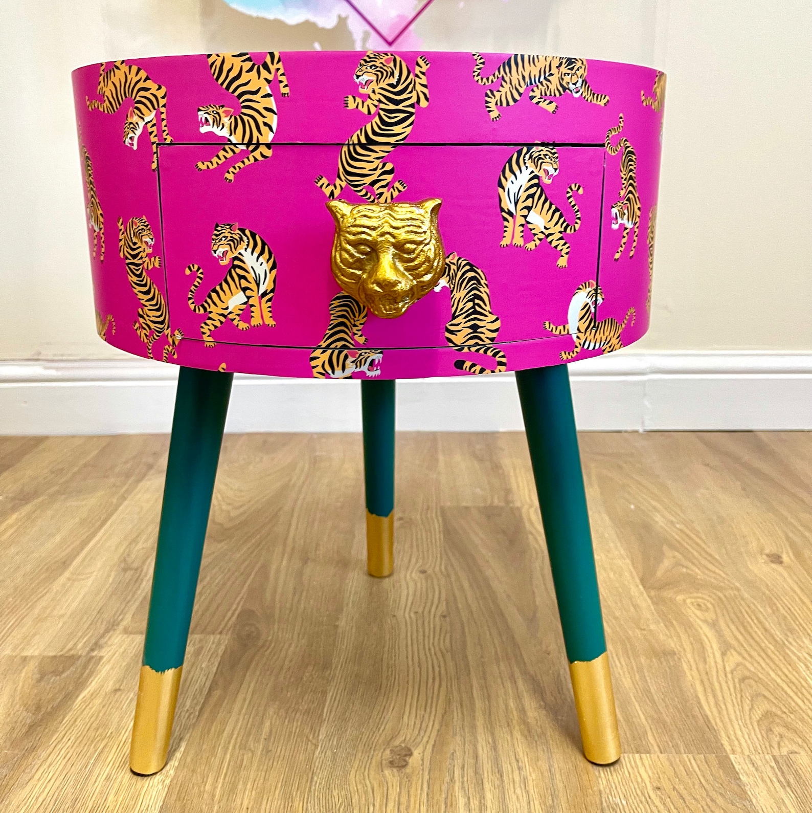 Hot Pink Magenta Tiger Round Bedside Table . Fun Bright Home - Etsy UK