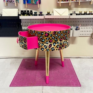 Hot Pink Magenta Leopard Round Bedside Table . Fun Bright Home Decor ...