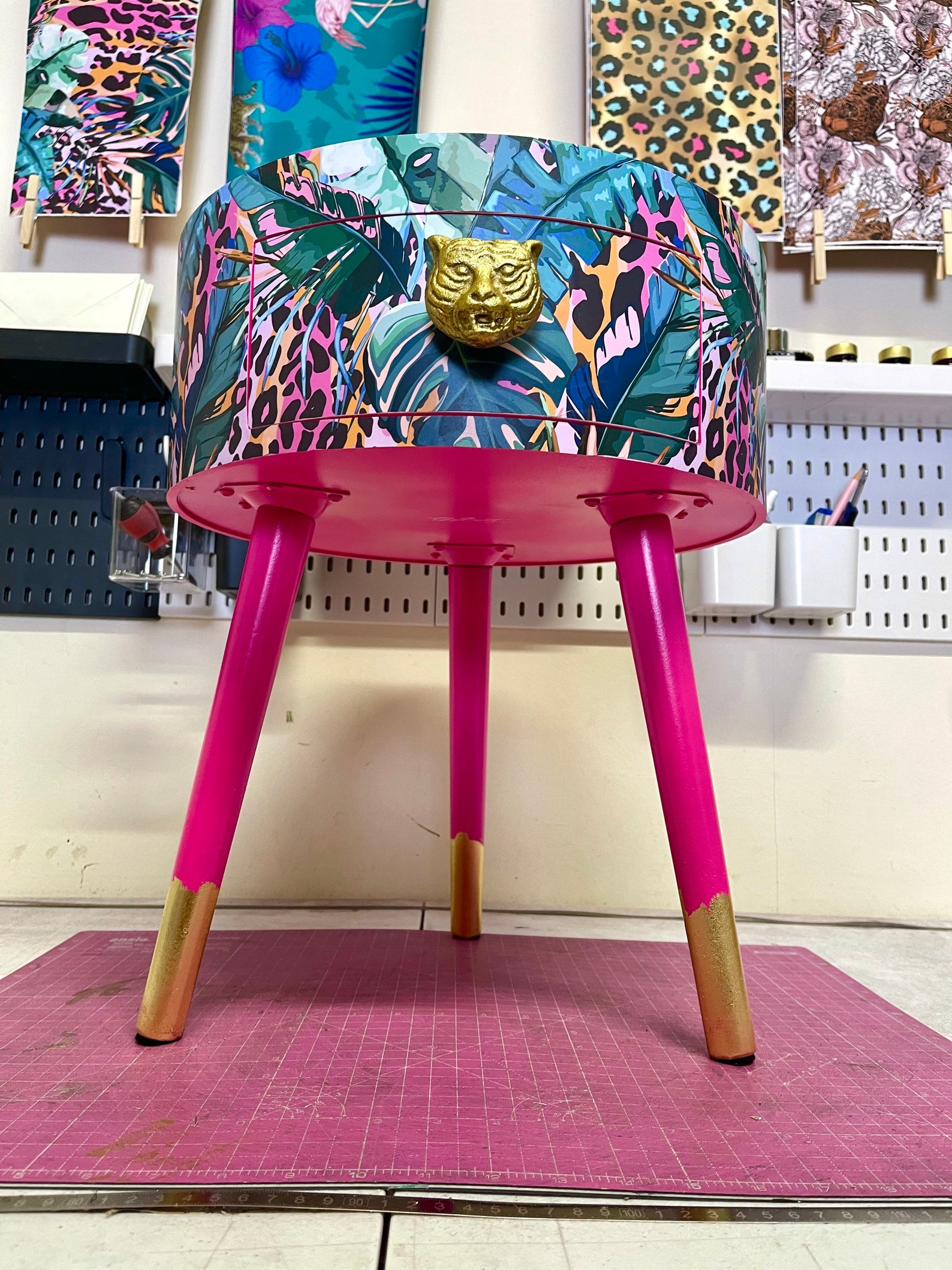 Hot Pink Wooden Coffee Table , Tropical and Orange Leopard Print ...
