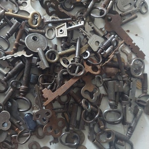 Antique/vintage Skeleton Key - Etsy