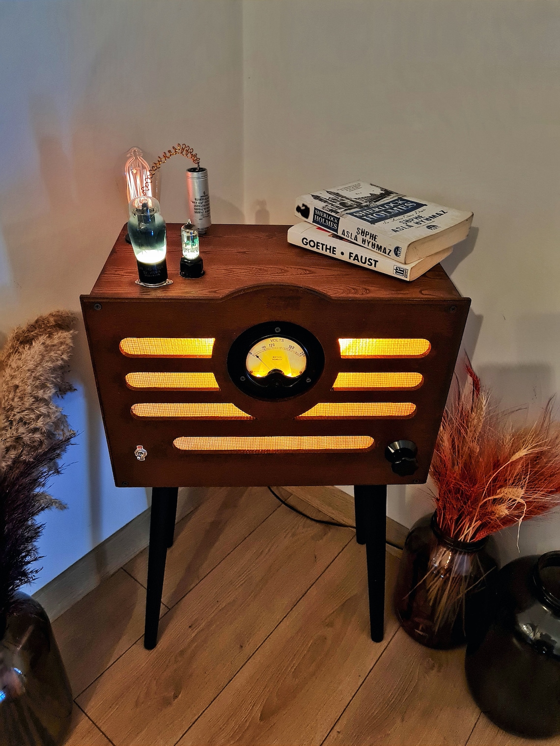 Vintage Wooden Vacuum Tube Radio Floor Lamp, Retro Radio Bedside Lamp ...