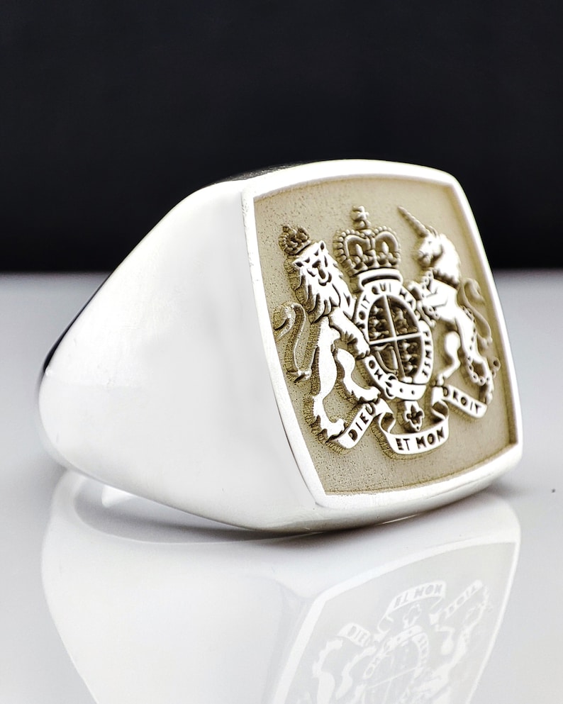 Coat of Arms Ring Family Crest Rings Custom Signet Ring - Etsy