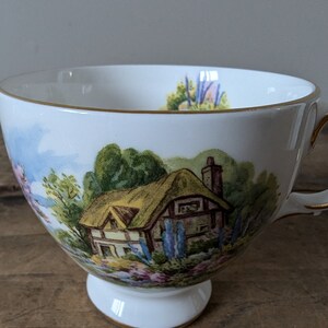 Vintage COUNTRY COTTAGE Tea Cup and Saucer, Royal VALE, England 1950's ...