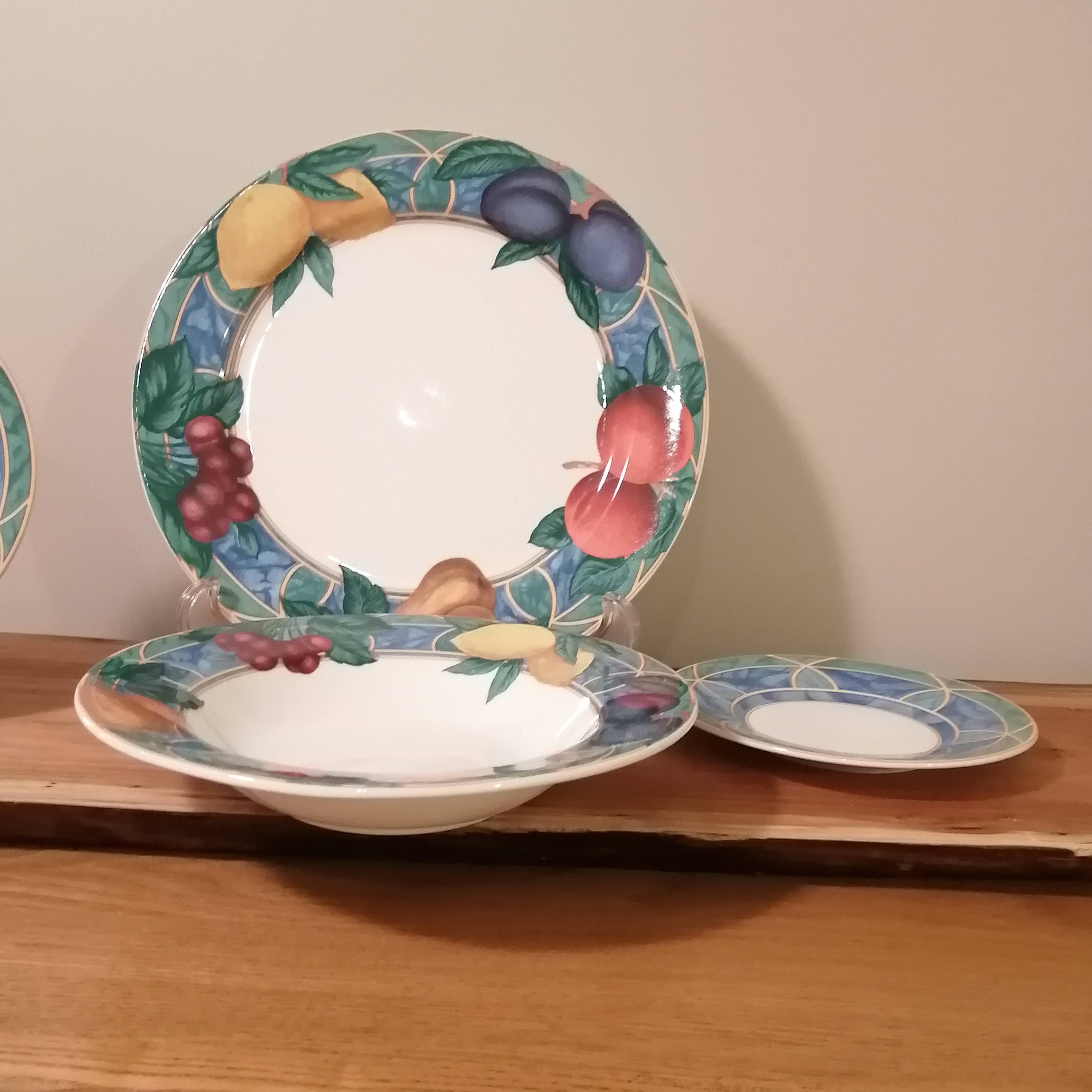 Vintage Victoria & Beale FORBIDDEN FRUIT Dinner Plates Side - Etsy