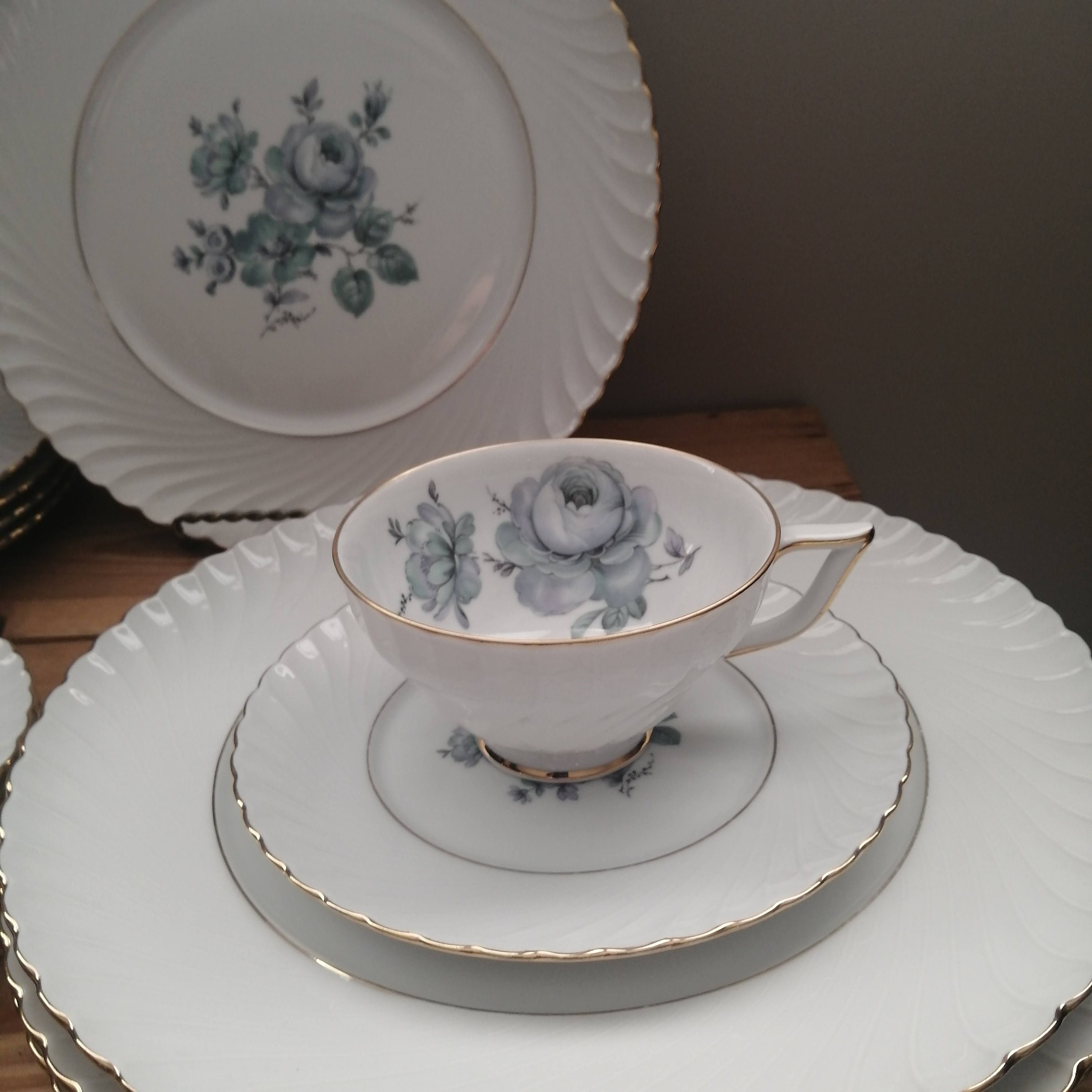 FIRST LOVE, Vintage Royal BAYREUTH Plates, Sold in Sets and ...