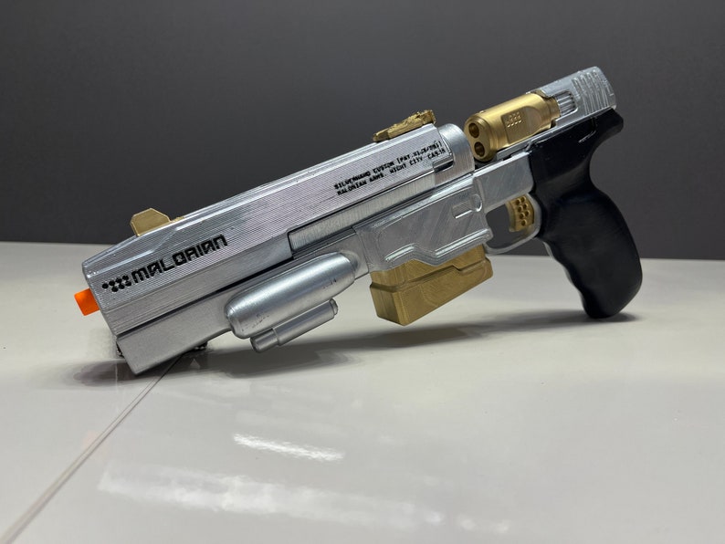 Cyberpunk 2077 Johnny Silverhand Malorian Arms 3516 Replica - Etsy