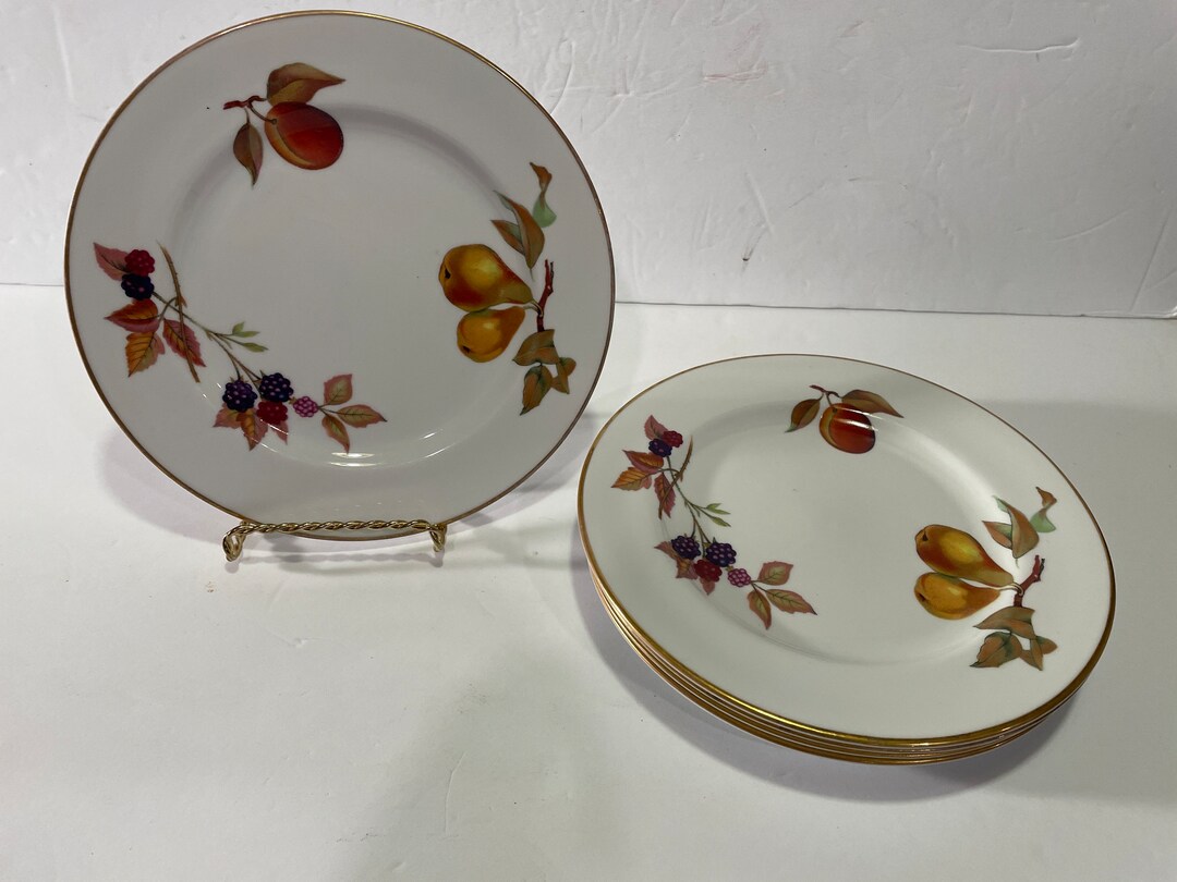 Vintage Royal Worcester Evesham Plates 8” Set of 5, Fruit Motif - Etsy