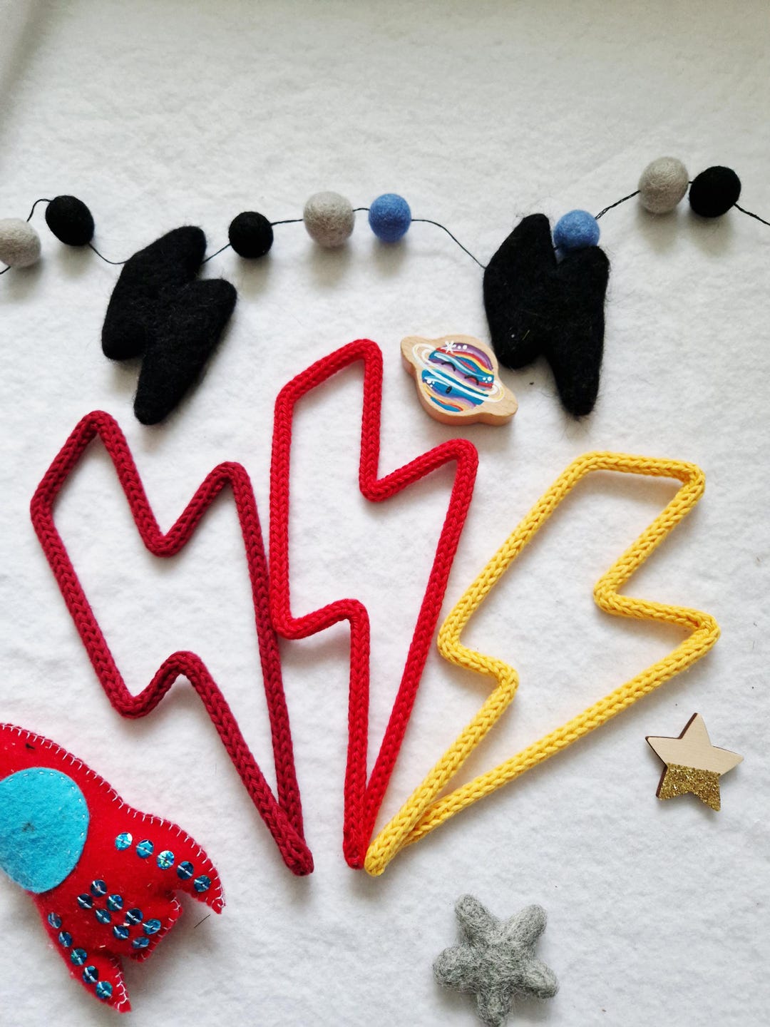 Lightning Bolt L Wire Lightning Bolt L Lightning Shape L Knitted Wire ...