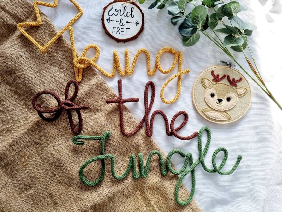 King/queen of the Jungle Wire Sign | Welcome to the Jungle L Play Room ...