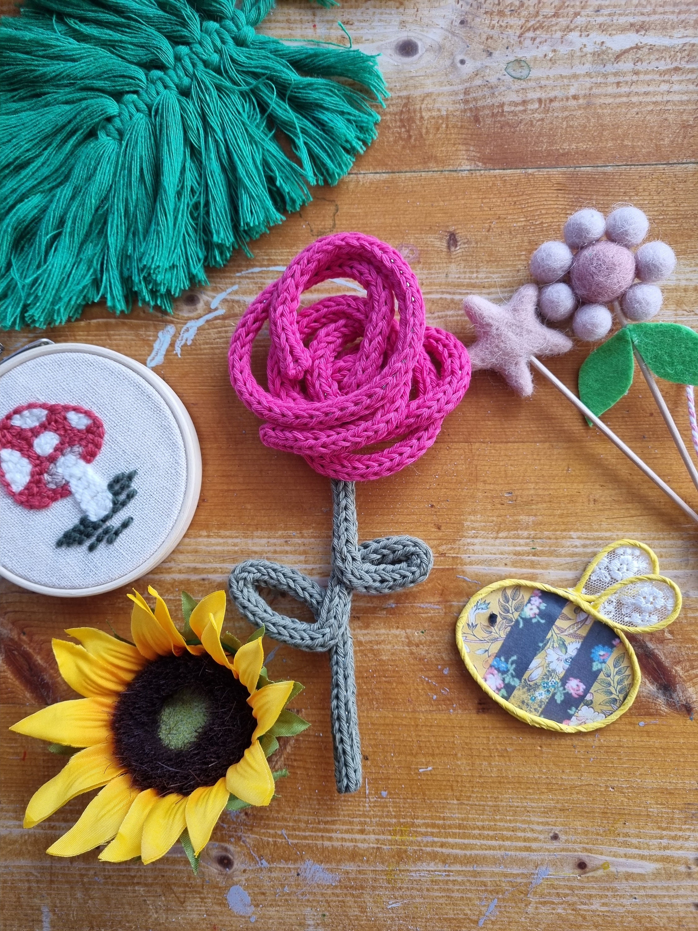 Knitted Wire Rose Rose Shape Rose Decor Wire Shape - Etsy UK