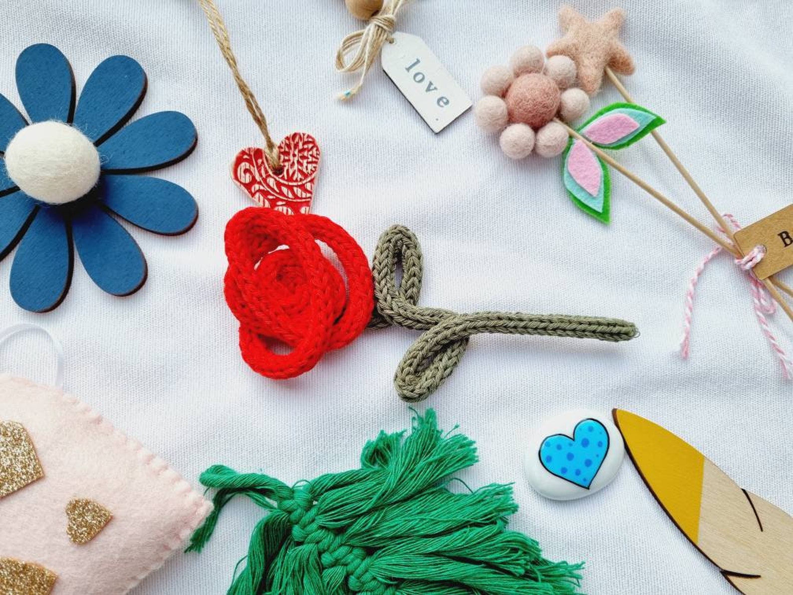 Knitted Wire Rose Rose Shape Rose Decor Wire Shape - Etsy UK