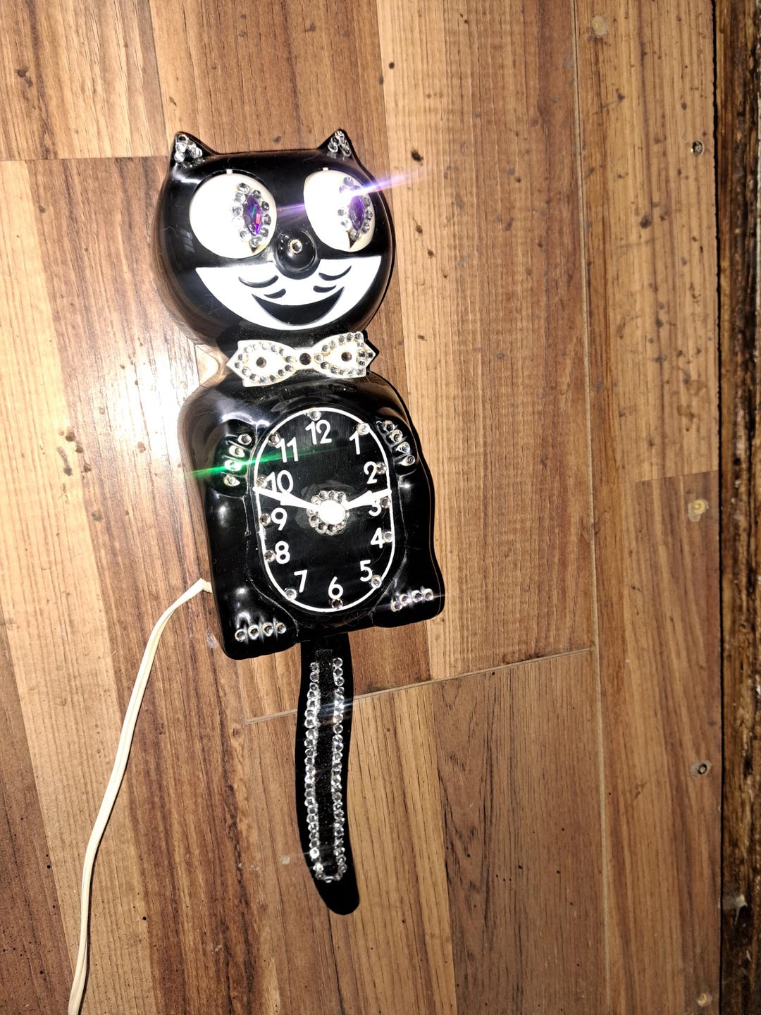 Kit Cat Clock Model D3 1960s 1970s Electric 110v Black Colored Purple ...