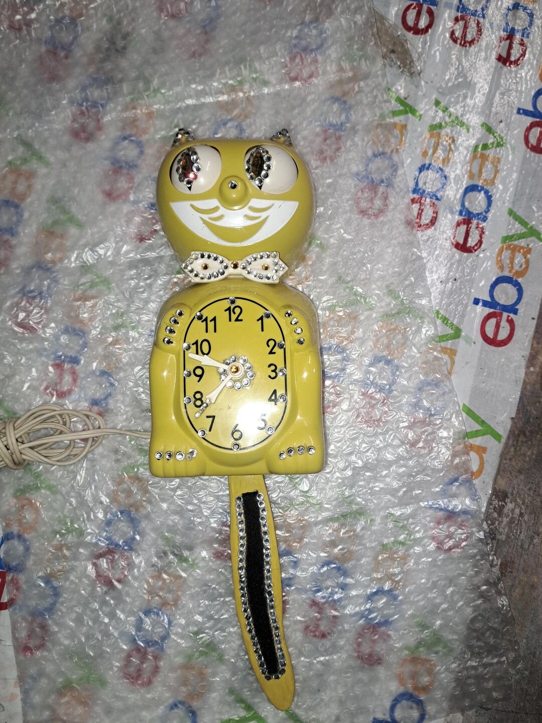 KIT CAT CLOCK Model D8 1970s-80s 110v Electric Yellow With Jewels ...