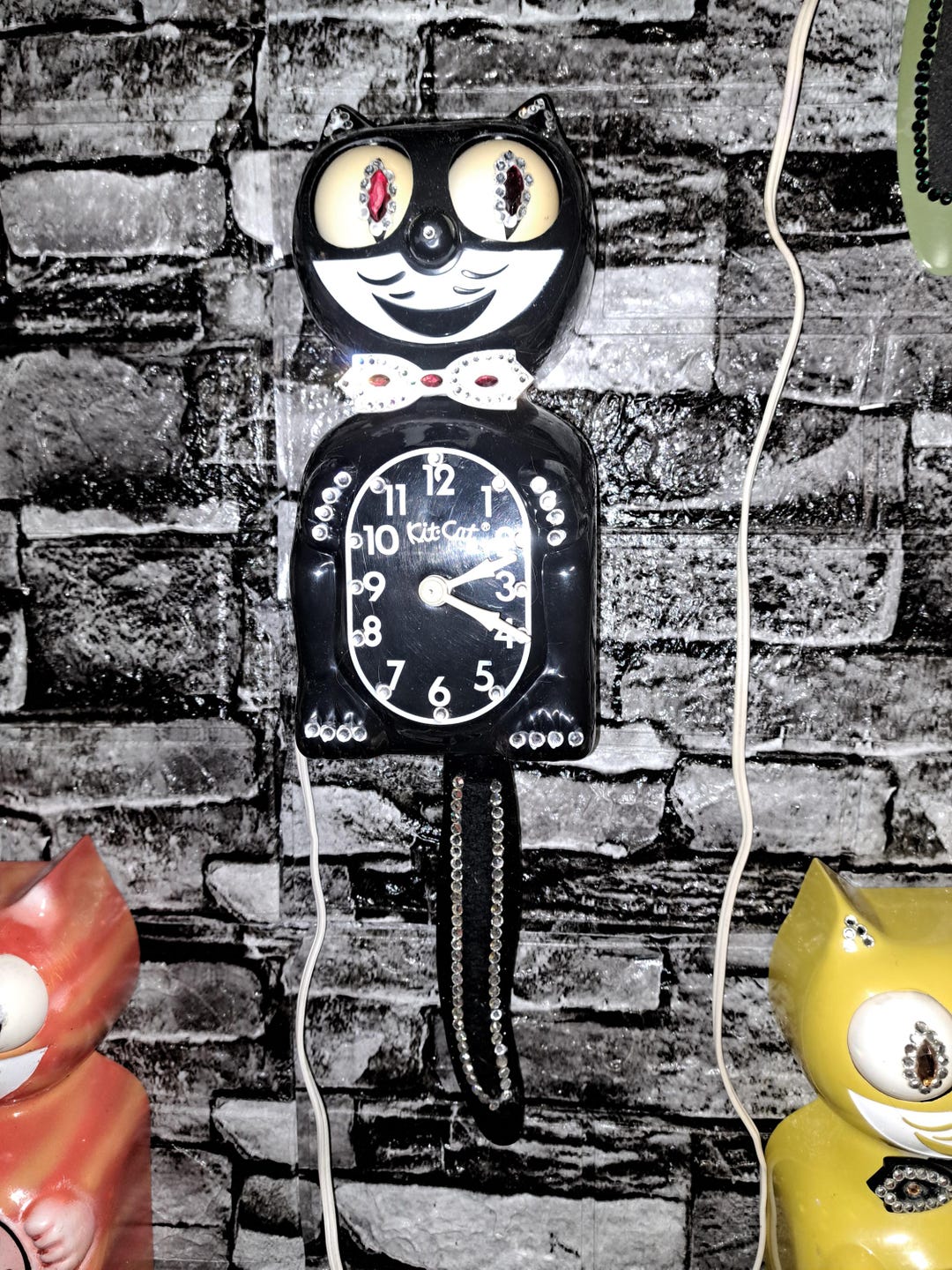 Kit Cat Clock 1960s Electric 110v. Restored. Black Jeweled. - Etsy
