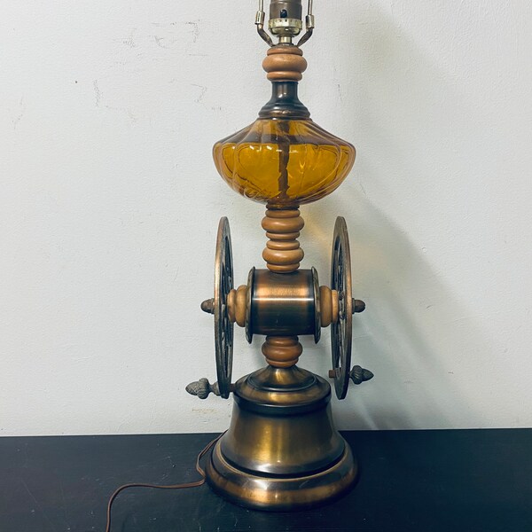 Spinning Table Lamp - Etsy