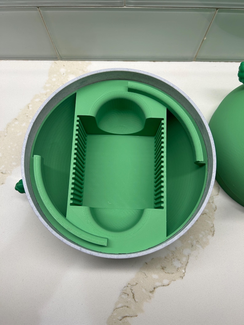 King Kai Planet Deck Box - Etsy