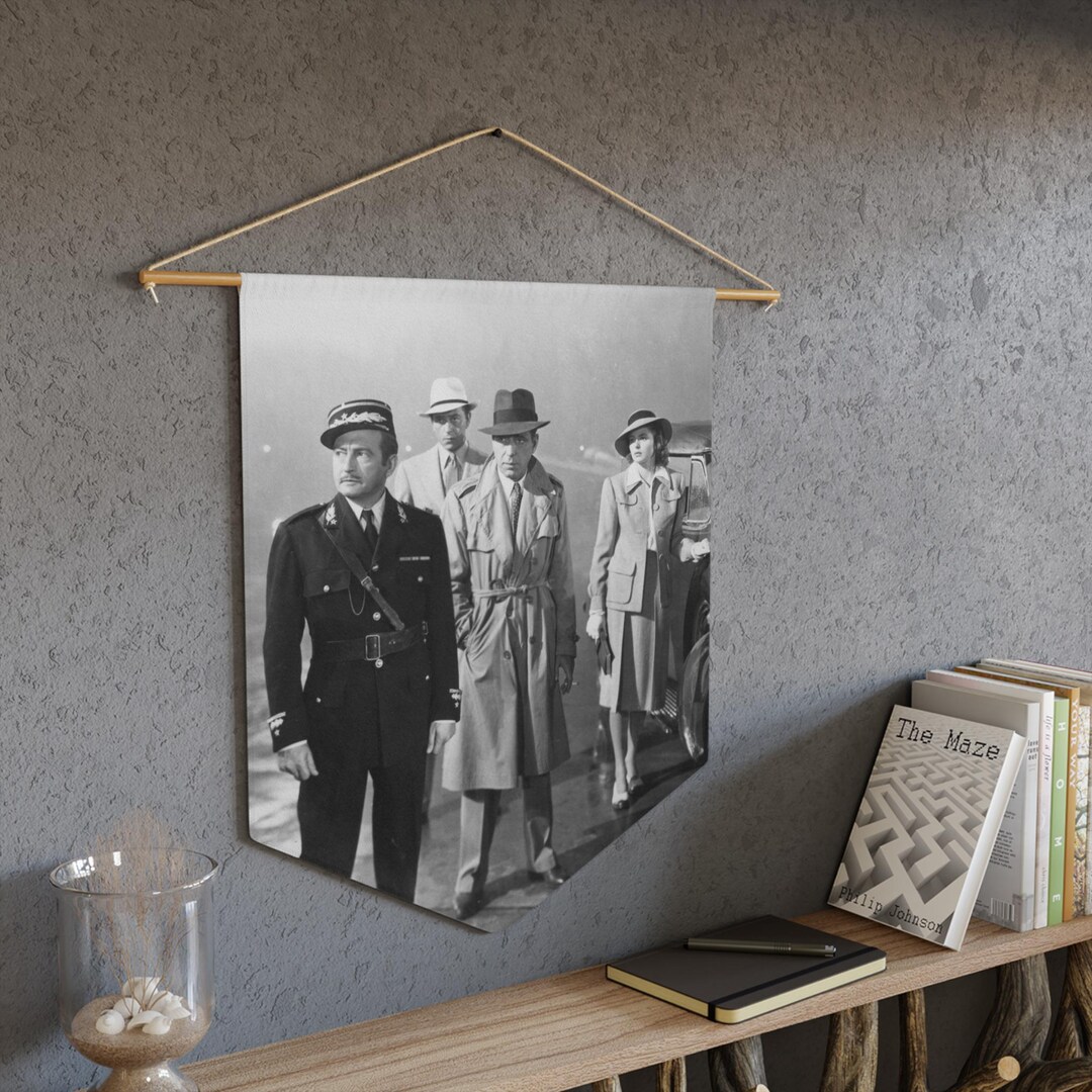 Casablanca Airport Scene Pennant Vintage/hollywood/cinema/movie/film ...