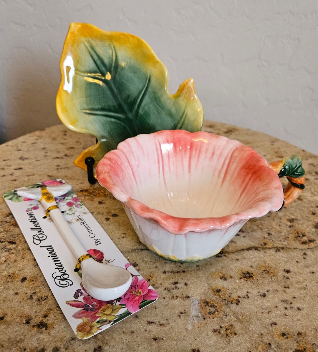 Corner Ruby CR Teacup Botanical Collection Varying Colors With a Bee ...