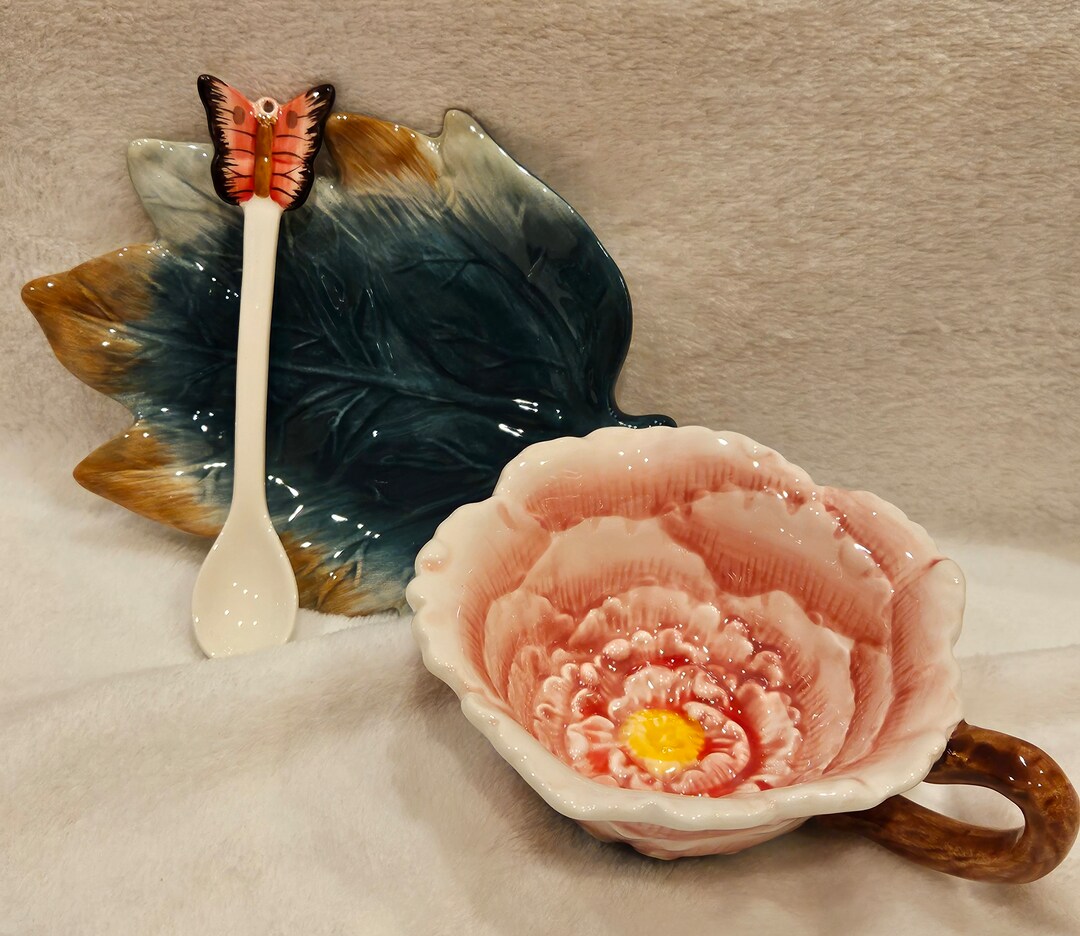 Corner Ruby CR Peony Teacup Gardenl Collection. the Color Pallet Here ...