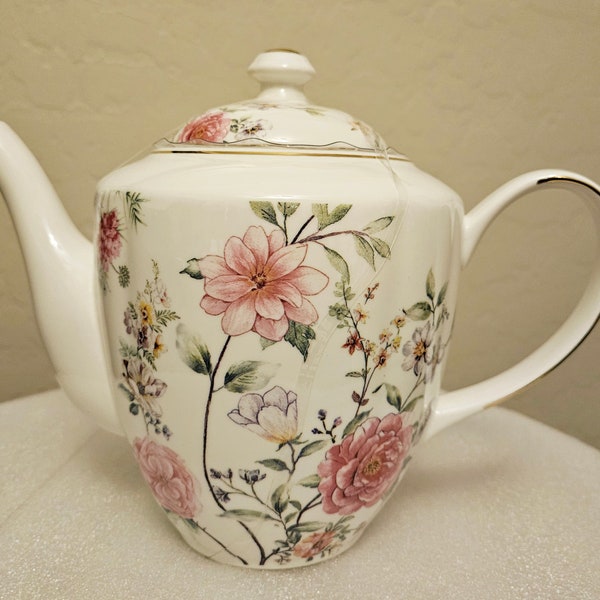 Grace Teapot - Etsy