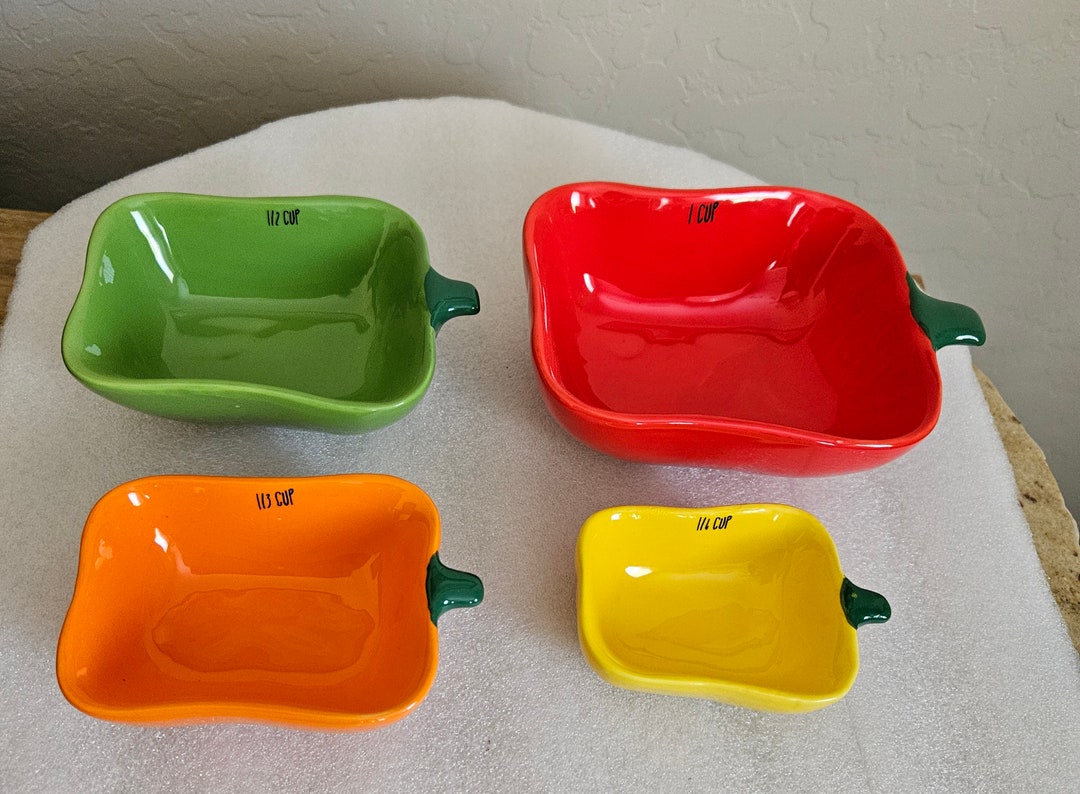 Messuring Cups, Bell Peppers by 10 Strawberry Street. - Etsy