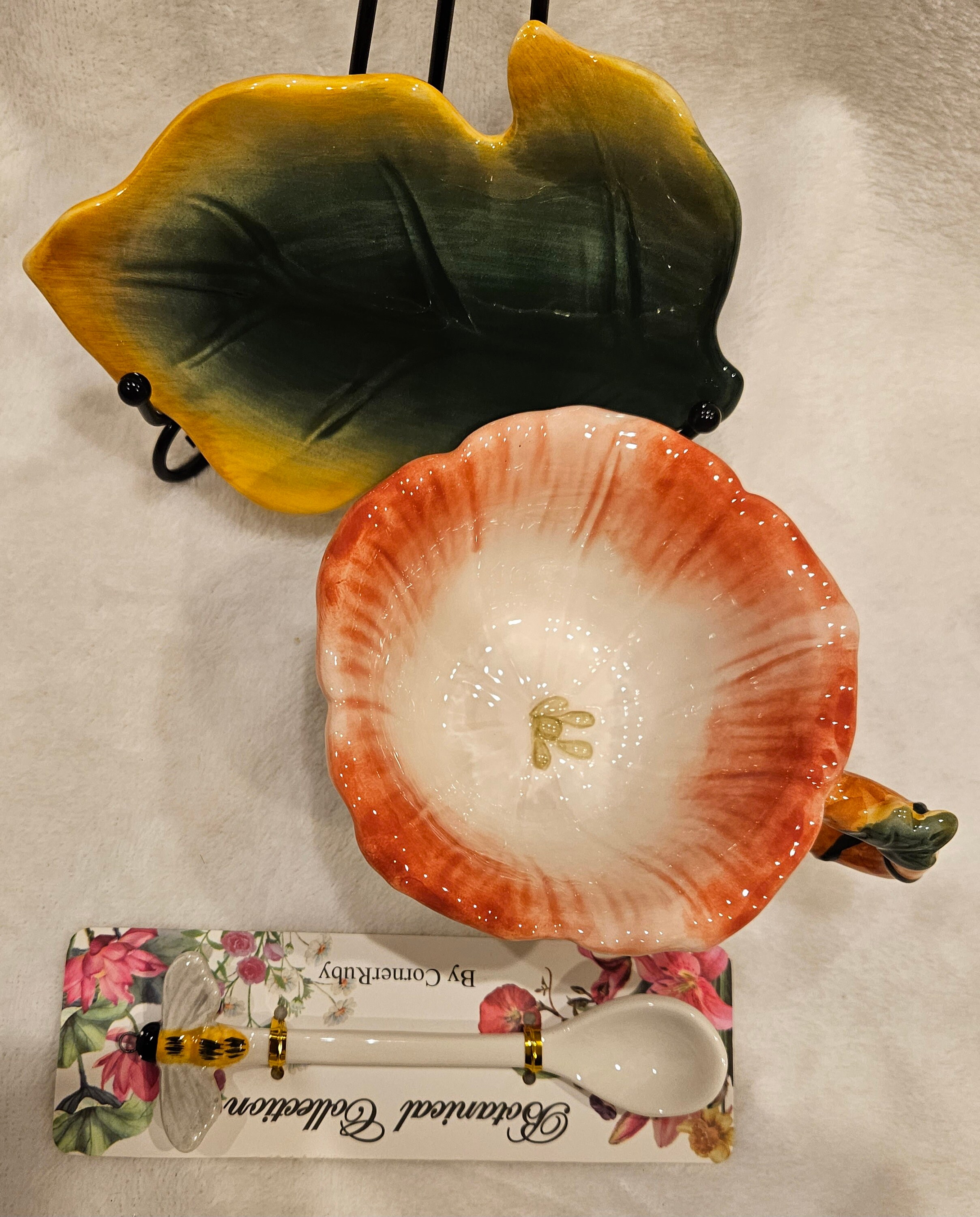 Corner Ruby CR Teacup Botanical Collection Orange and White - Etsy