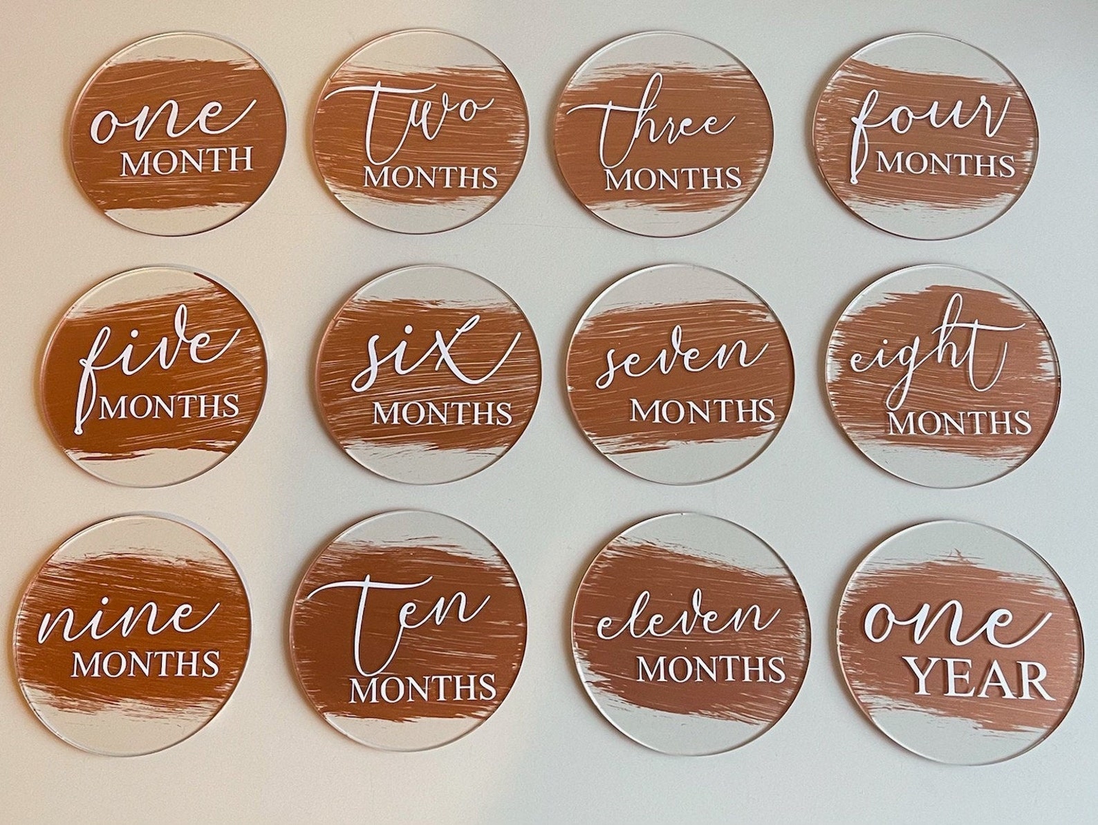 Painted Acrylic Baby Milestone Round Announcement Disks - Etsy 日本