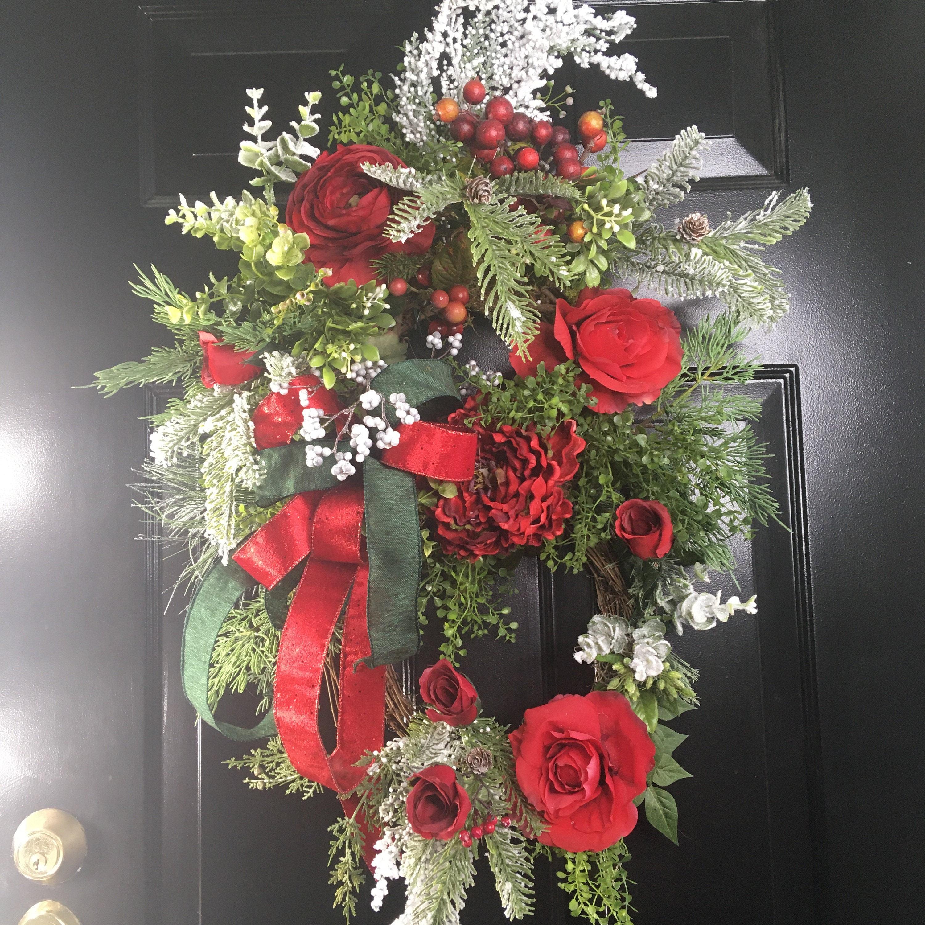 Winter Rose Wreath, Red Rose Wreath, Elegant Rose Wreath, Christmas ...