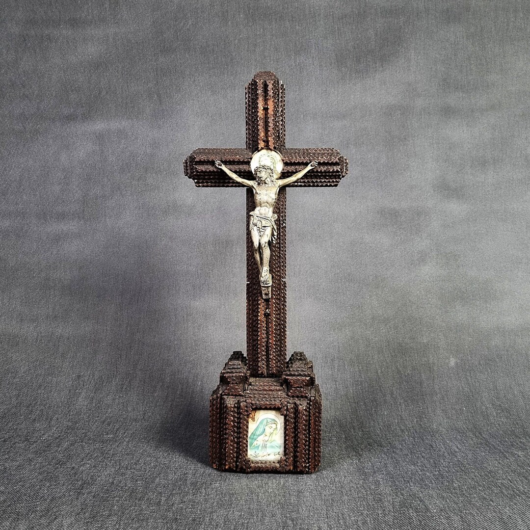 Vintage Tramp Art Crucyfix Cross, Carved Wooden Standing Crucyfix, Folk ...