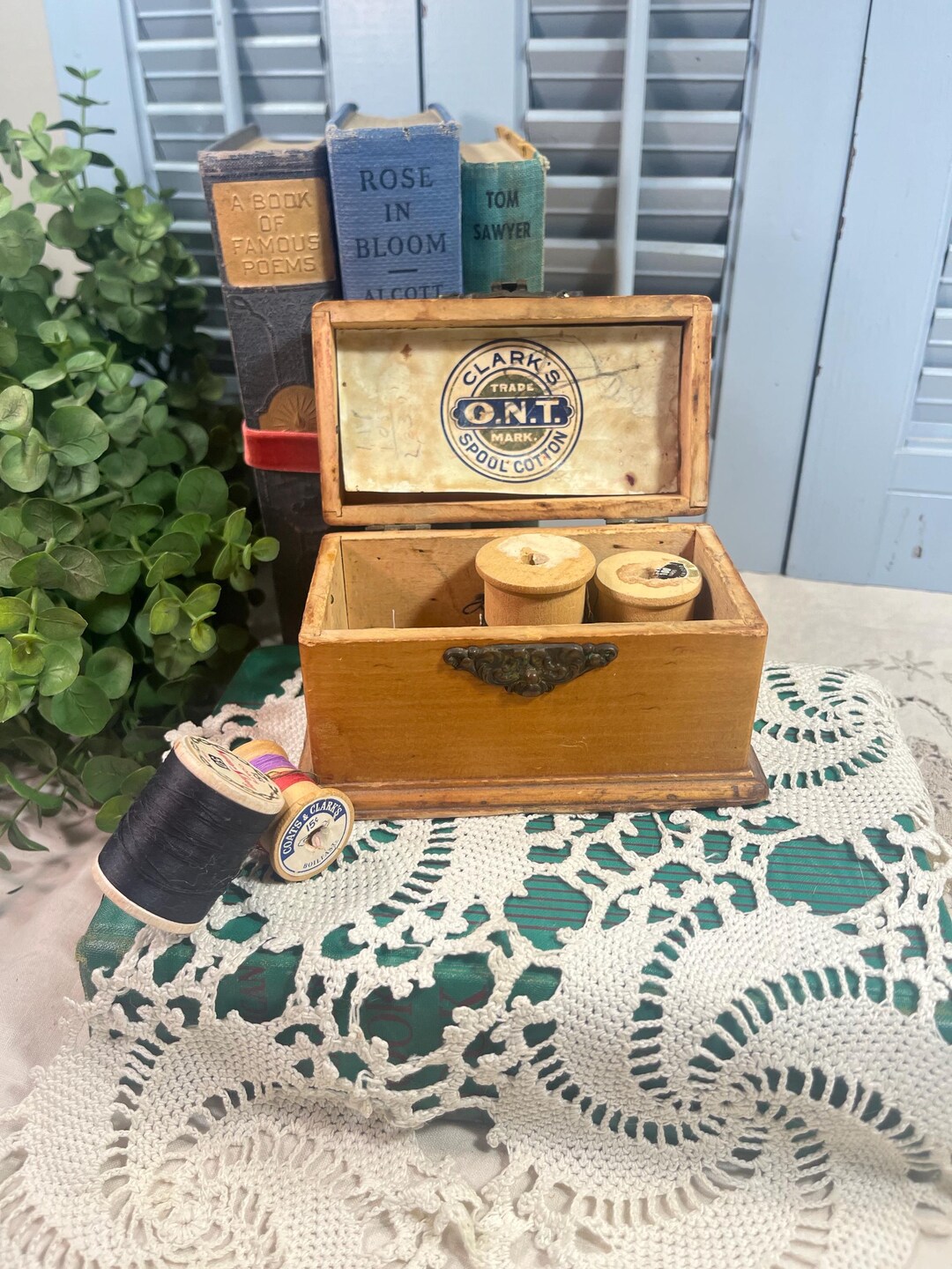 Antique 1800s Wooden Clark's Spool Sewing Box and Vintage Thread Spools ...