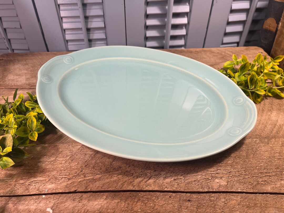 Lu-ray Pastels Surf mint Green 13.5 Oval Platter Taylor Smith Taylor TS ...
