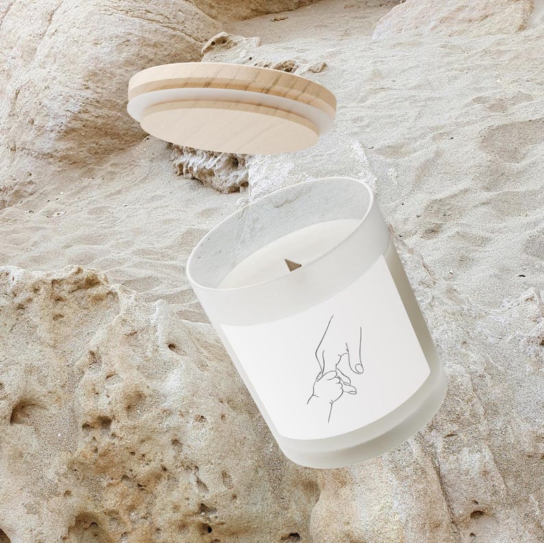 Line Art Mother and Child Candle, Blackberry Vanilla Soy Candle ...