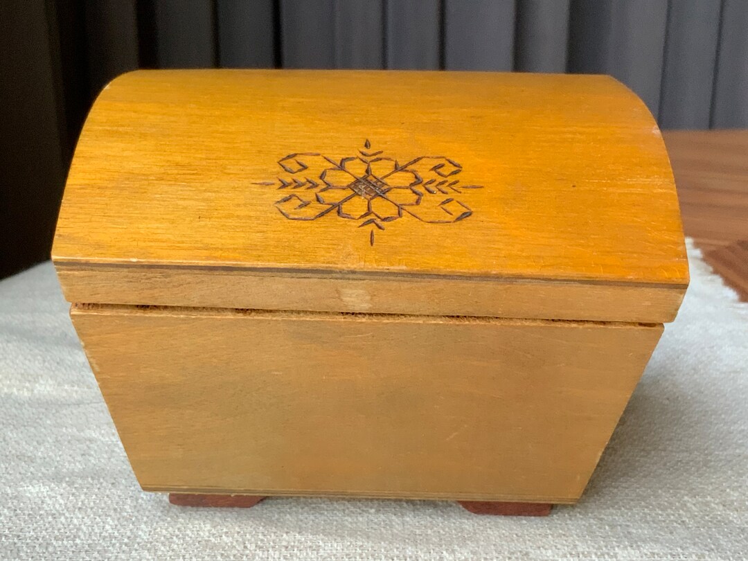 Vintage Wood Burned Box, Antique Box, Trinket Box, Vintage Handmade ...