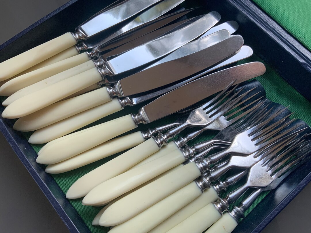 24x Antique Cutlery Set, Fauxbone/bakelite Cutlery Flatware, 12 Knives & 12 Forks,vintage Ivory ...