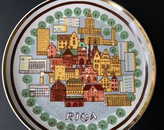 Riga Plate. Gold Style Hanging Wall Porcelain Plate 20cm - Etsy