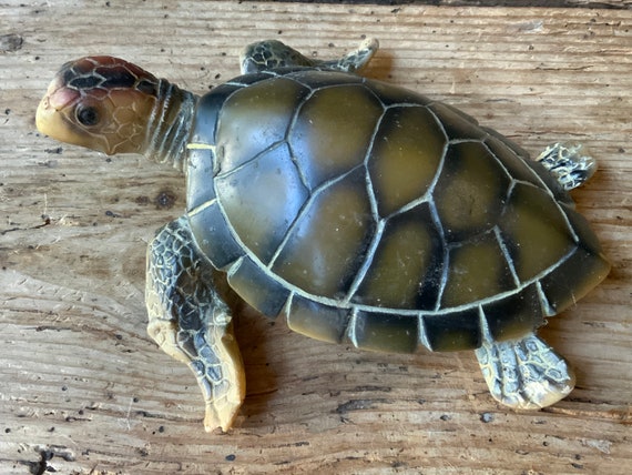 7.2 Long Green Sea Turtle Polystone Figurine Sculpted - Etsy