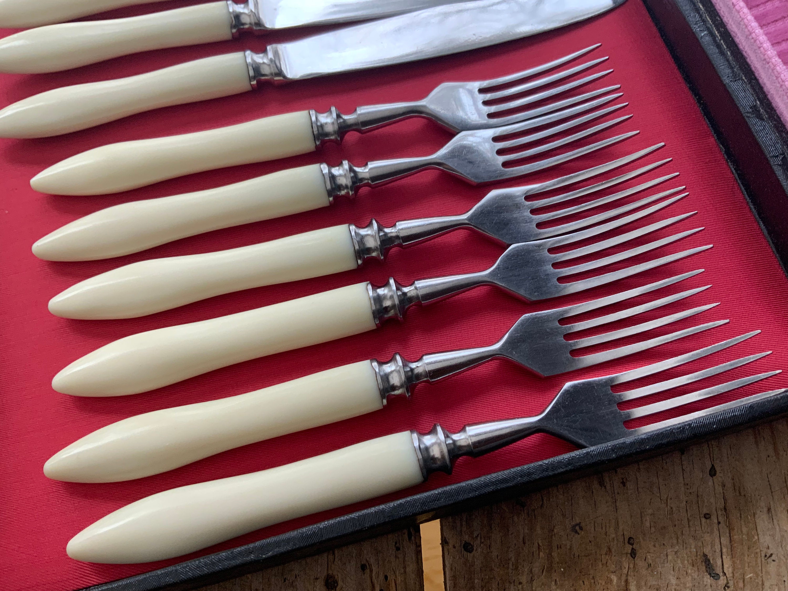 Antique Cutlery Set, Faux/bone Bakelite Cutlery Flatware,12 Knives and ...