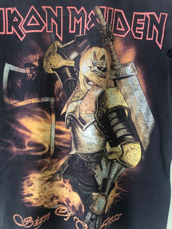 Iron Maiden Sign Of The Cross Band Tees (Medium) - Gem