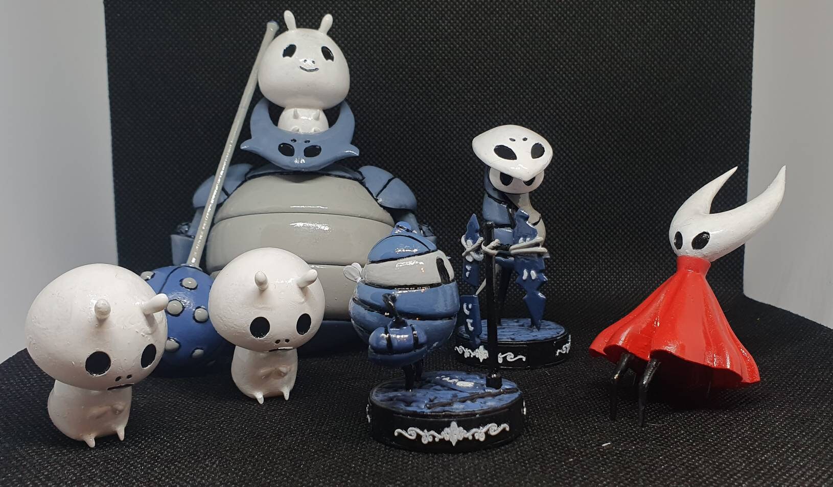 Hollow Knight Menderbug Figure | Etsy