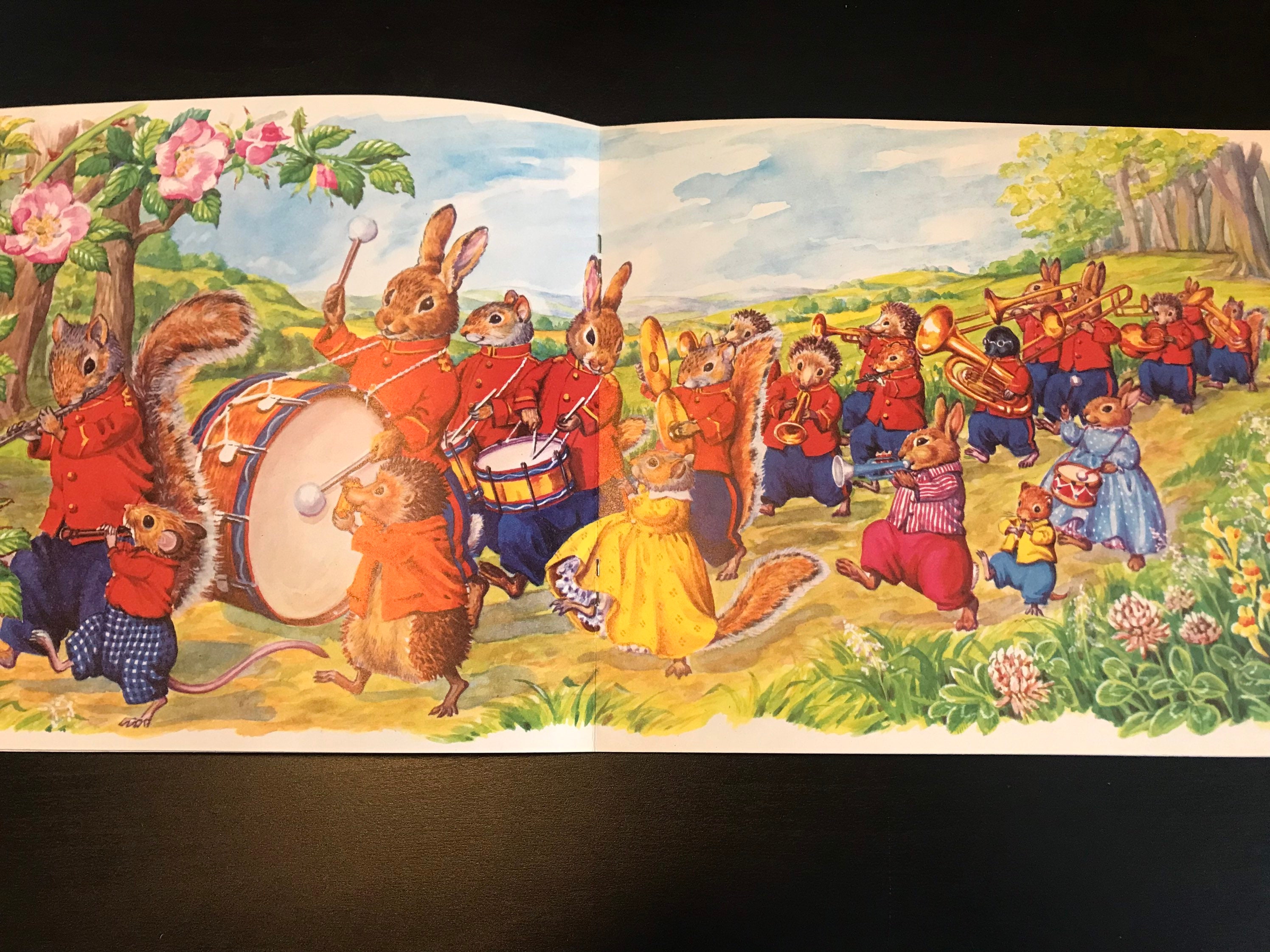 Pip Squeak Joins the Band, Audrey Tarrant, 1976, Storybook, Children's ...