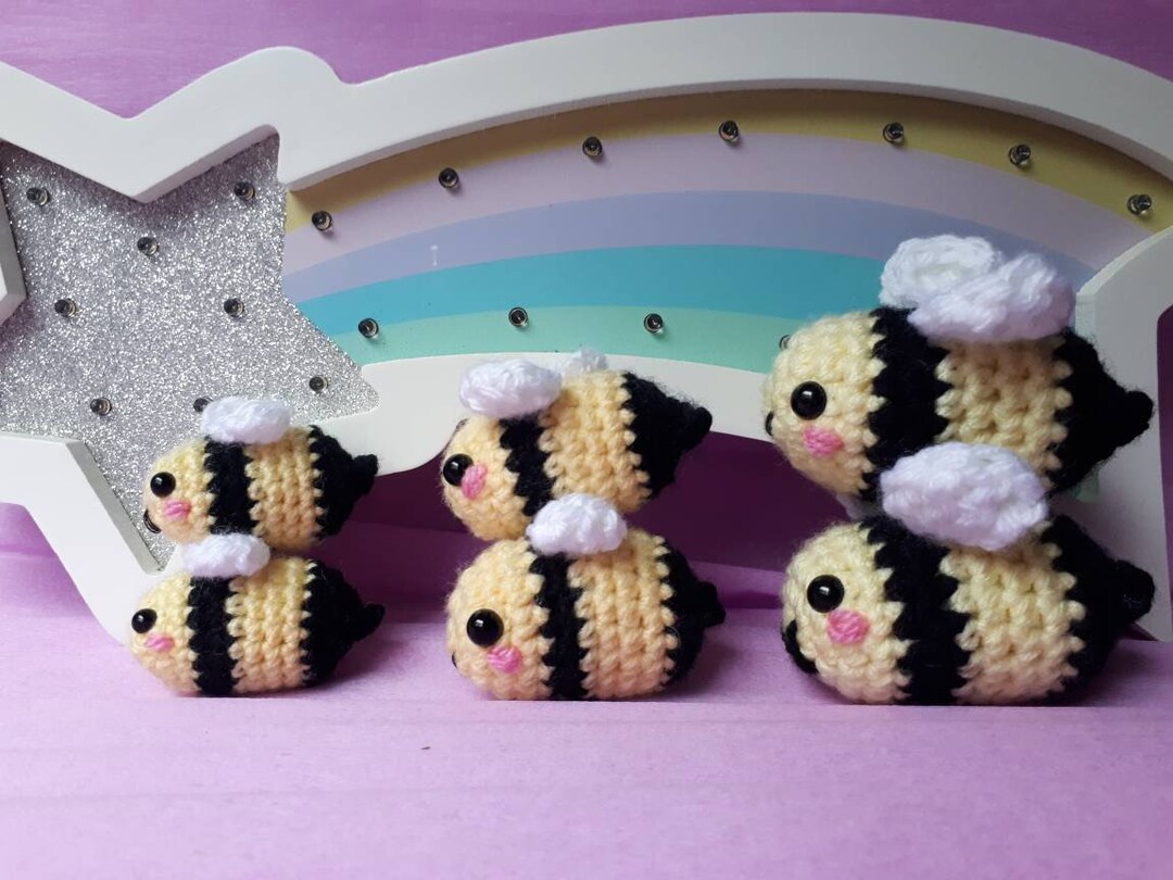 Handmade Bumble Bee Plushie Yellow, Black, White 3 Sizes Keychains ...