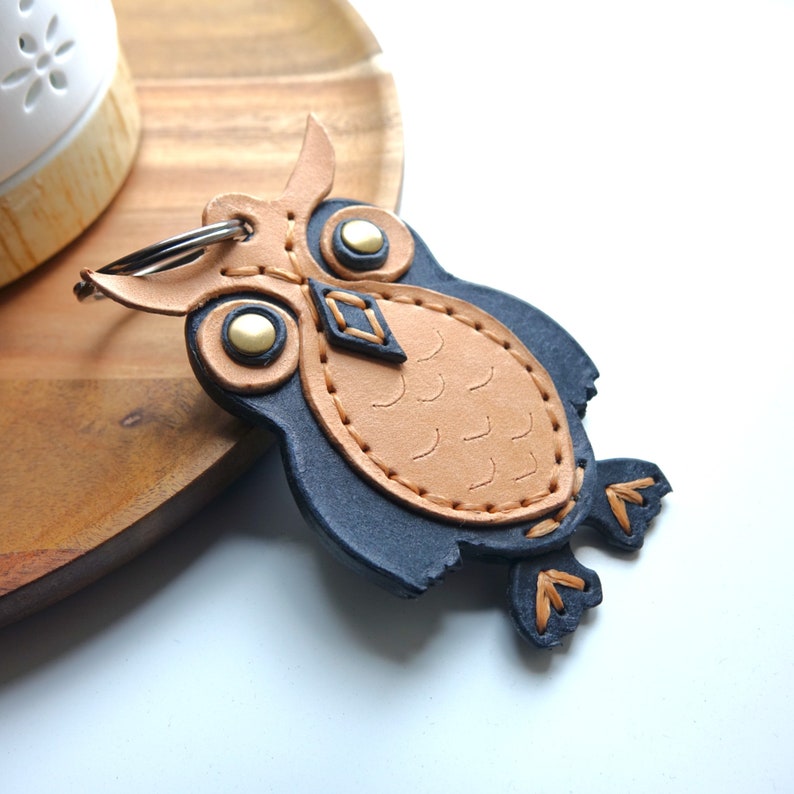 Handmade Leather Owl Keyring, Leather Keychain, Leather Key Fob, Custom Keyring, Leather Key ...