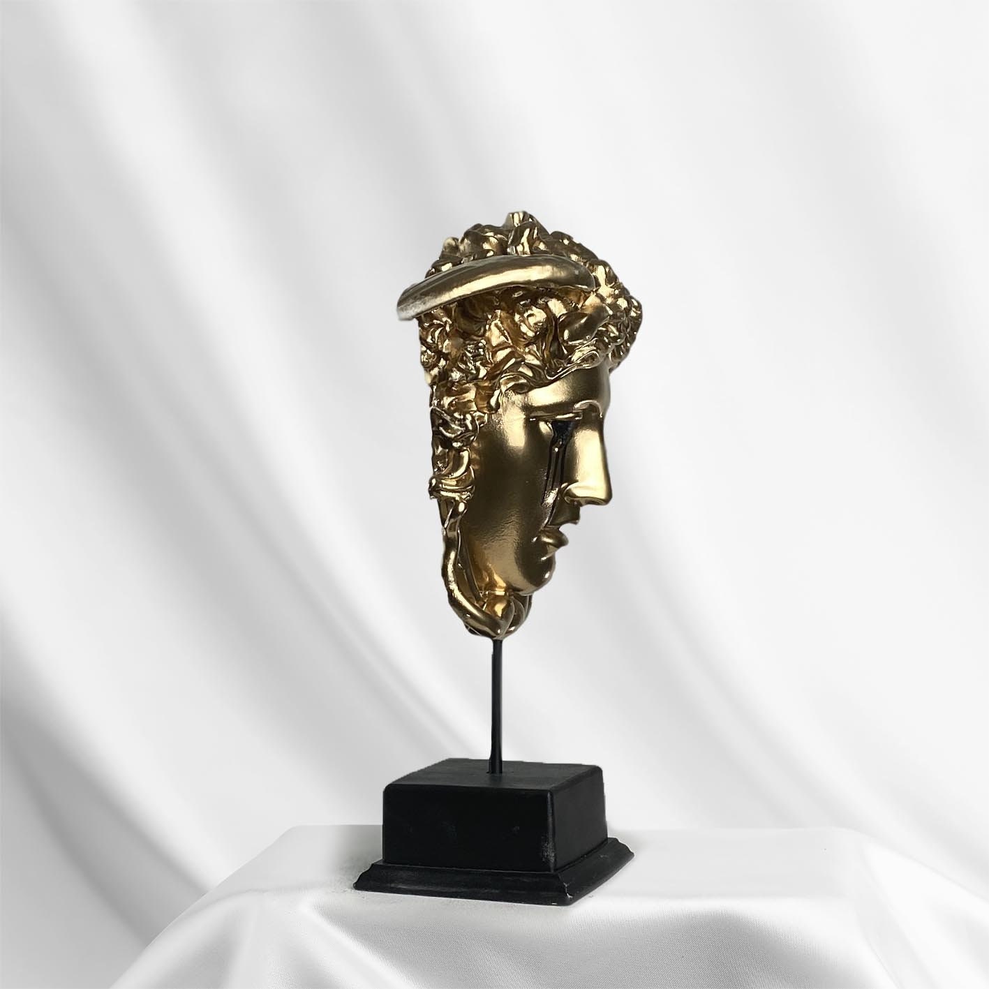 Medusa 'black Tears' Pop Art Sculpture, Modern Home Decor, Medusa Head ...