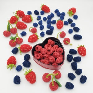 The Adorable Raspberry in 2 Sizes Crochet Pattern in English and German ...