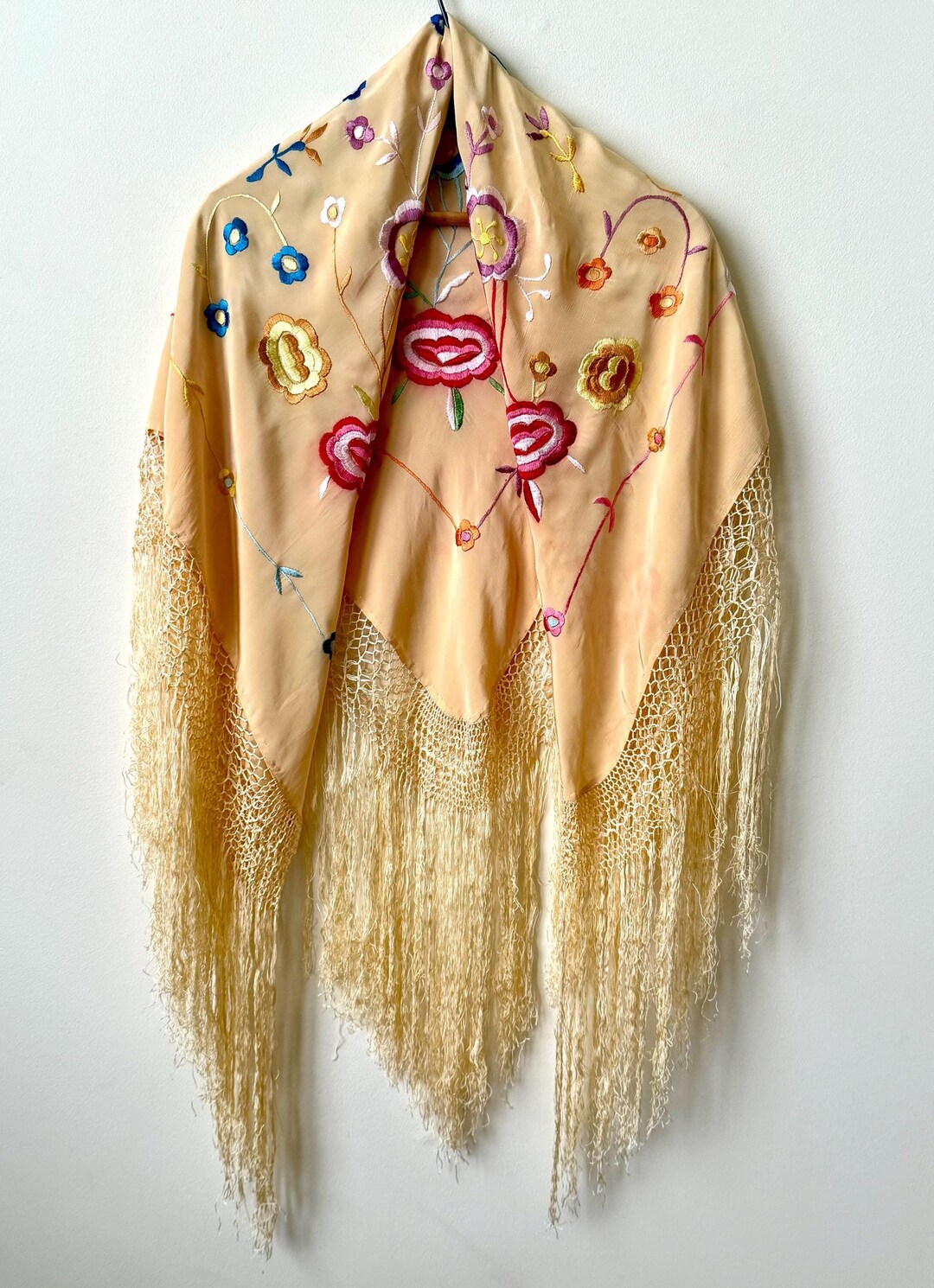 1950s Spanish Manton Shawl - Etsy