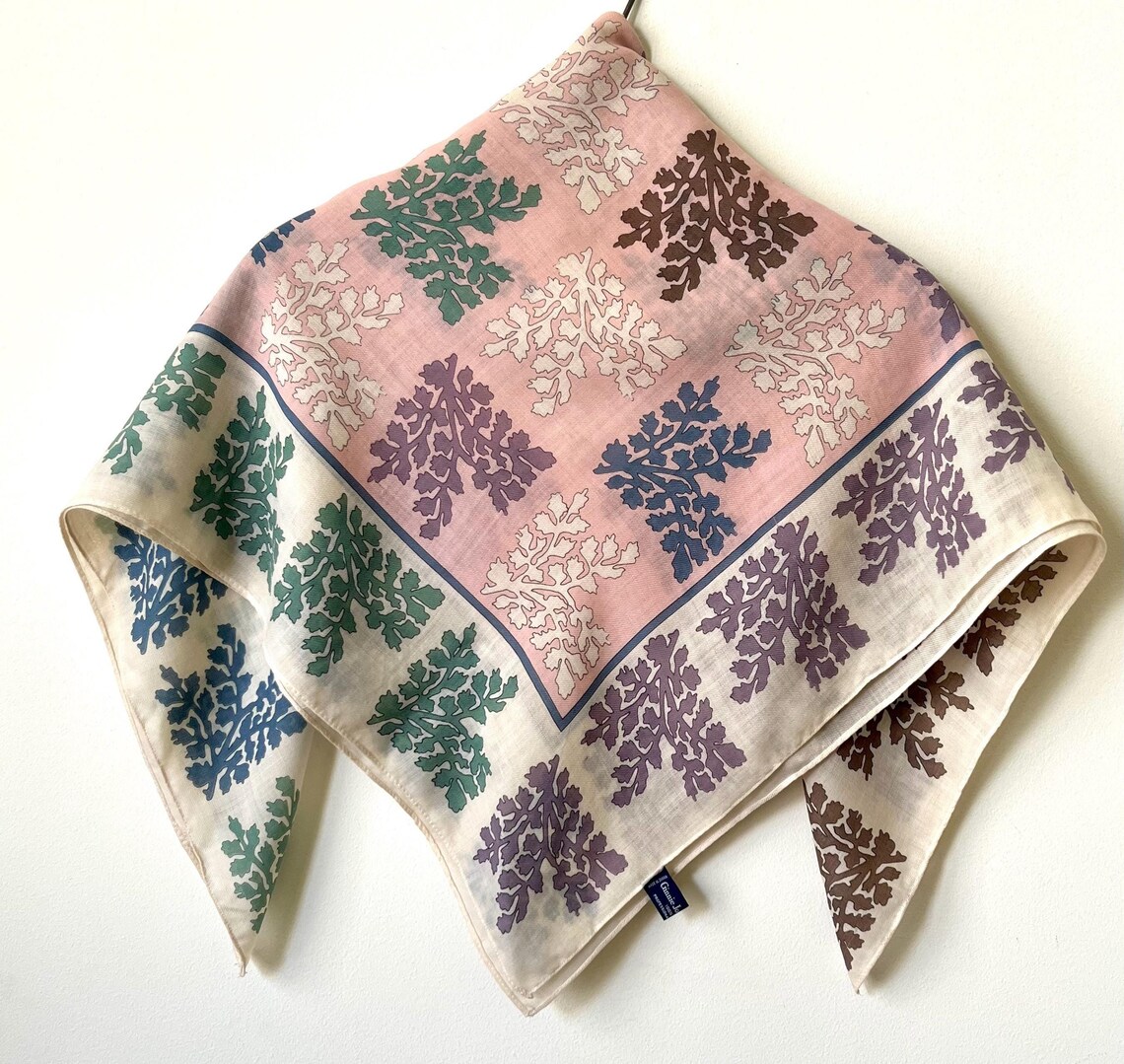 1980s Ginnie Johansen Wool Scarf - Etsy